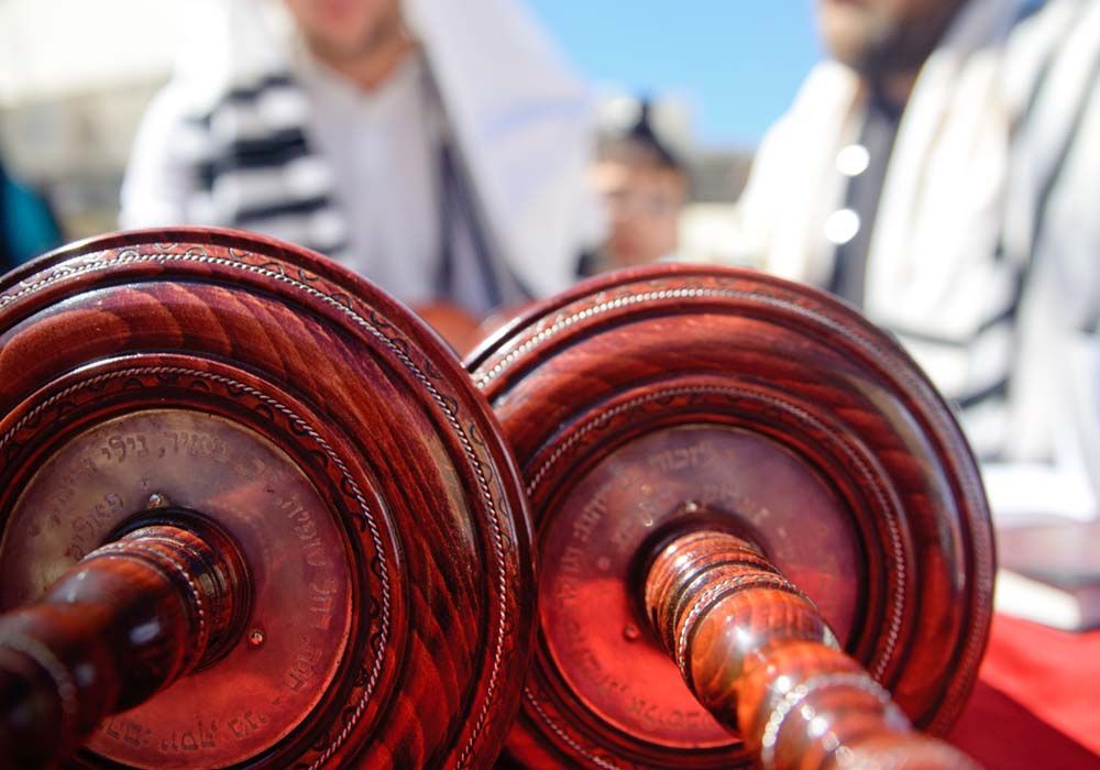Embracing Spiritual Duty: Benei Mitzvah Tradition (~1.5h)